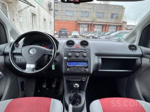 Red Volkswagen Caddy 2009 in Daugavpils, with an engine capacity of 1.40 L and mileage of 0 thousand km for 4200 €, photo 12 on AUTOMOTO.COM.LV