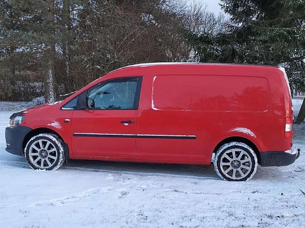 Sarkans Volkswagen Caddy 2012 Viļņa, ar dzinēja tilpumu 1.60 L un nobraukumu 208 tūkst. km par 2990 €, foto 4 vietnē AUTOMOTO.COM.LV