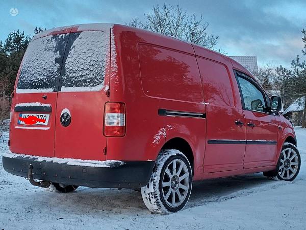 Sarkans Volkswagen Caddy 2012 Viļņa, ar dzinēja tilpumu 1.60 L un nobraukumu 208 tūkst. km par 2990 €, foto 7 vietnē AUTOMOTO.COM.LV