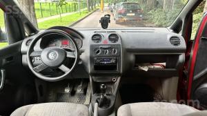 Sarkans Volkswagen Caddy 2006 Rīga, ar dzinēja tilpumu 1.90 L un nobraukumu 335 tūkst. km par 1850 €, foto 8 vietnē AUTOMOTO.COM.LV