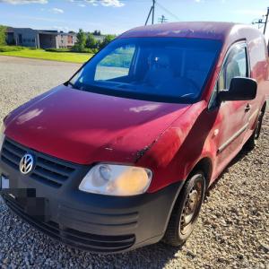 Red Volkswagen Caddy 2007 in Parnu, with an engine capacity of 1.90 L and mileage of 400 thousand km for 450 €, photo 4 on AUTOMOTO.COM.LV