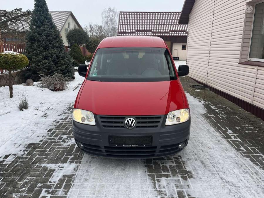 Sarkans Volkswagen Caddy 2004 Vilkaviškis, ar dzinēja tilpumu 1.60 L un nobraukumu 178 tūkst. km par 2700 €, foto 2 vietnē AUTOMOTO.COM.LV