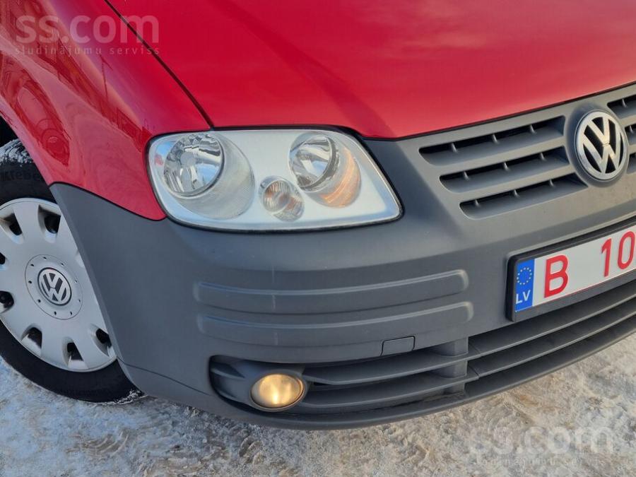 Sarkans Volkswagen Caddy 2004 Ogre, ar dzinēja tilpumu 1.90 L un nobraukumu 288 tūkst. km par 4350 €, foto 25 vietnē AUTOMOTO.COM.LV