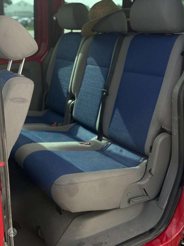 Sarkans Volkswagen Caddy 2004 Radviliškis, ar dzinēja tilpumu 1.90 L un nobraukumu 296 tūkst. km par 1850 €, foto 7 vietnē AUTOMOTO.COM.LV