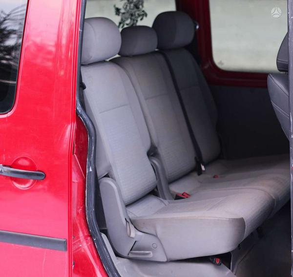 Sarkans Volkswagen Caddy 2005 Kretinga, ar dzinēja tilpumu 1.97 L un nobraukumu 294 tūkst. km par 2899 €, foto 6 vietnē AUTOMOTO.COM.LV