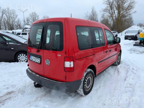 Red Volkswagen Caddy 2005 in Jekabpils, with an engine capacity of 1.90 L and mileage of 193 thousand km for 3750 €, photo 2 on AUTOMOTO.COM.LV