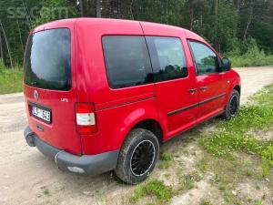 Red Volkswagen Caddy 2005 in Riga, with an engine capacity of 2.00 L and mileage of 232 thousand km for 2500 €, photo 4 on AUTOMOTO.COM.LV
