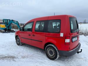 Red Volkswagen Caddy 2005 in Jekabpils, with an engine capacity of 1.90 L and mileage of 193 thousand km for 3750 €, photo 12 on AUTOMOTO.COM.LV