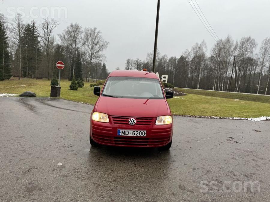 Sarkans Volkswagen Caddy 2006 Rīga, ar dzinēja tilpumu 1.90 L un nobraukumu 394 tūkst. km par 2600 €, foto 3 vietnē AUTOMOTO.COM.LV