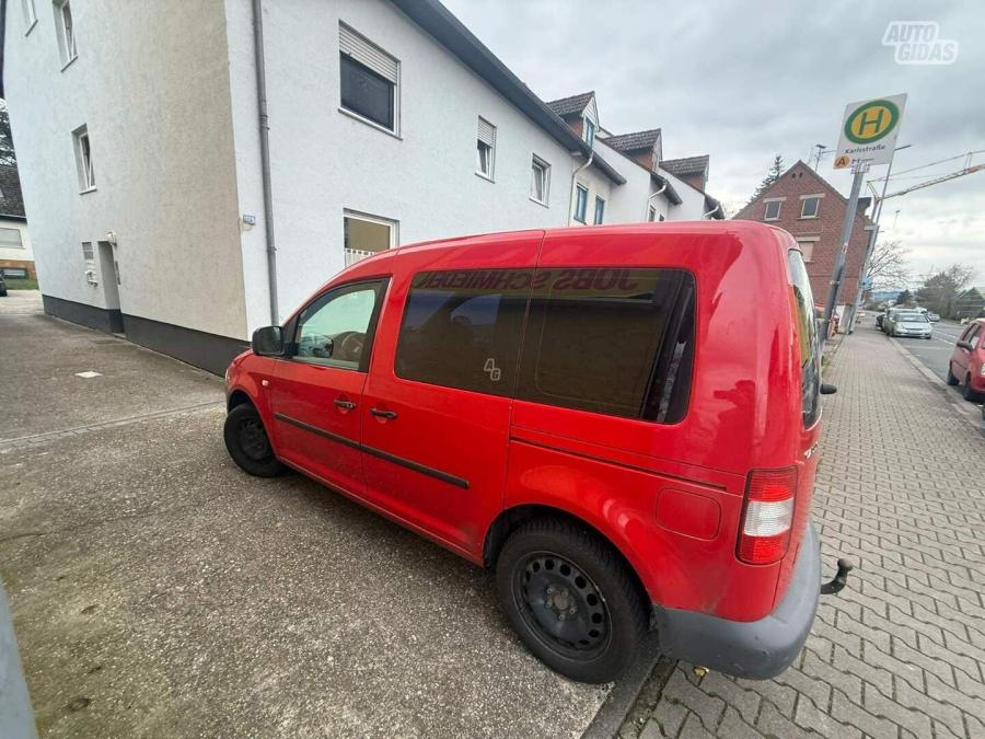 Sarkans Volkswagen Caddy 2006 Marijampole, ar dzinēja tilpumu 1.40 L un nobraukumu 224 tūkst. km par 1999 €, foto 2 vietnē AUTOMOTO.COM.LV