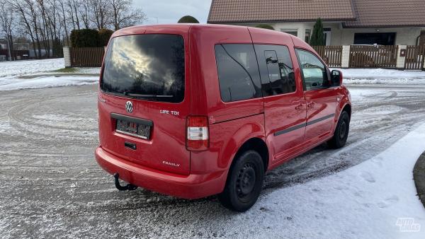 Sarkans Volkswagen Caddy 2007 Vilkaviškis, ar dzinēja tilpumu 1.90 L un nobraukumu 304 tūkst. km par 4500 €, foto 5 vietnē AUTOMOTO.COM.LV