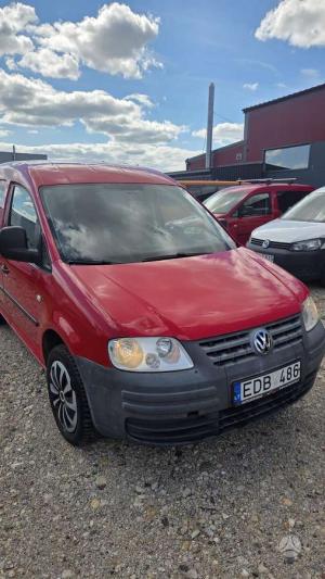 Red Volkswagen Caddy 2007 in Siauliai, with an engine capacity of 1.90 L and mileage of 321 thousand km for 2150 €, photo 3 on AUTOMOTO.COM.LV
