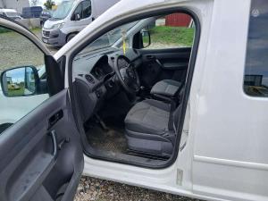 Sarkans Volkswagen Caddy 2007 Šauļi, ar dzinēja tilpumu 1.60 L un nobraukumu 402 tūkst. km par 2499 €, foto 5 vietnē AUTOMOTO.COM.LV