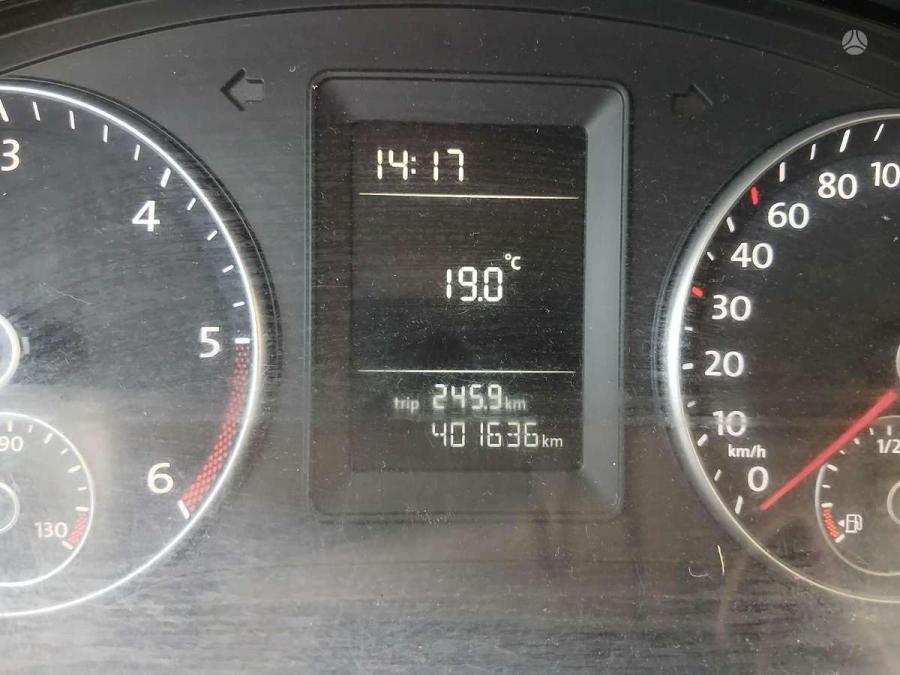 Sarkans Volkswagen Caddy 2007 Šauļi, ar dzinēja tilpumu 1.60 L un nobraukumu 402 tūkst. km par 2499 €, foto 7 vietnē AUTOMOTO.COM.LV