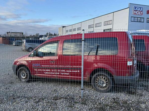 Sarkans Volkswagen Caddy 2008 Viļņa, ar dzinēja tilpumu 0.00 L un nobraukumu 900 tūkst. km par 1200 €, foto 1 vietnē AUTOMOTO.COM.LV