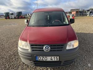 Red Volkswagen Caddy 2008 in Vilnius, with an engine capacity of 1.90 L and mileage of 700 thousand km for 1000 €, photo 6 on AUTOMOTO.COM.LV