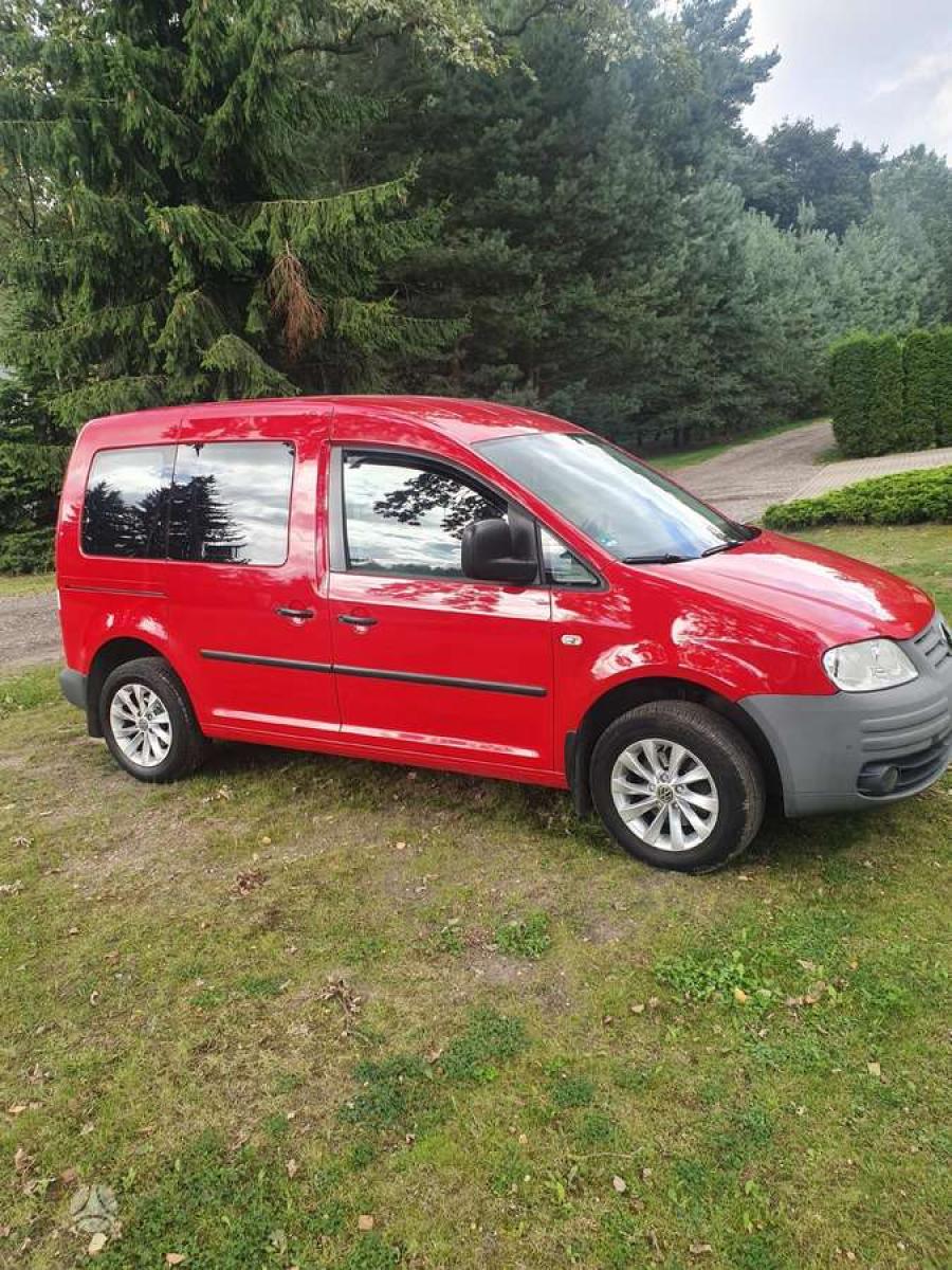Sarkans Volkswagen Caddy 2008 Kauņa, ar dzinēja tilpumu 1.90 L un nobraukumu 350 tūkst. km par 3900 €, foto 1 vietnē AUTOMOTO.COM.LV