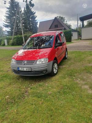 Sarkans Volkswagen Caddy 2008 Kauņa, ar dzinēja tilpumu 1.90 L un nobraukumu 350 tūkst. km par 3900 €, foto 2 vietnē AUTOMOTO.COM.LV