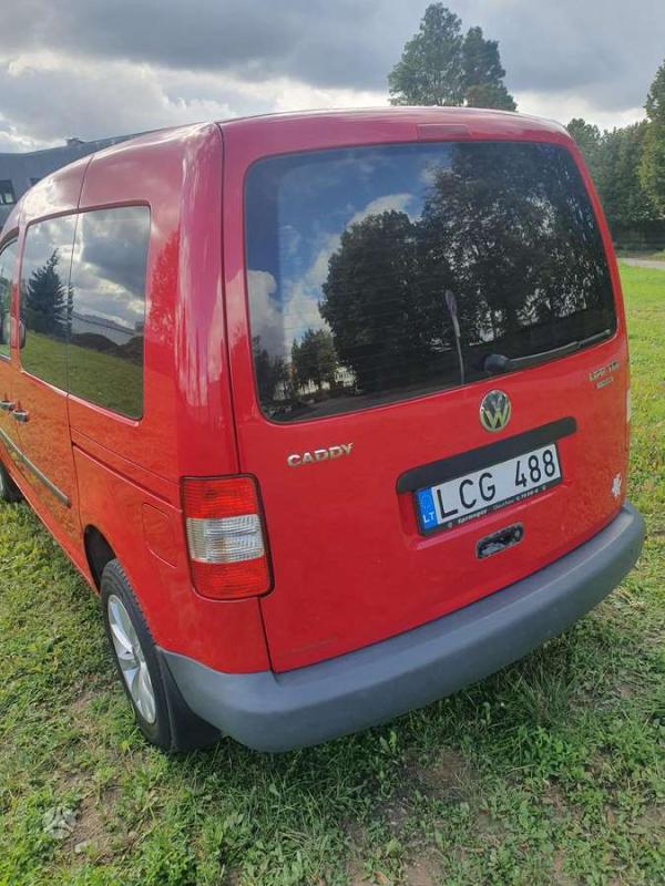 Sarkans Volkswagen Caddy 2008 Kauņa, ar dzinēja tilpumu 1.90 L un nobraukumu 350 tūkst. km par 3900 €, foto 4 vietnē AUTOMOTO.COM.LV