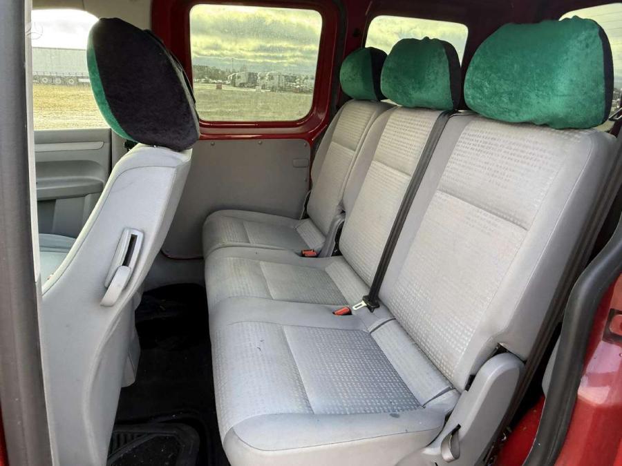Red Volkswagen Caddy 2008 in Vilnius, with an engine capacity of 1.90 L and mileage of 700 thousand km for 1000 €, photo 12 on AUTOMOTO.COM.LV