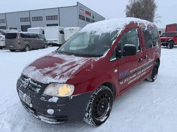 Red Volkswagen Caddy 2008 in Vilnius, with an engine capacity of 1.90 L and mileage of 710 thousand km for 1000 €, photo 1 on AUTOMOTO.COM.LV