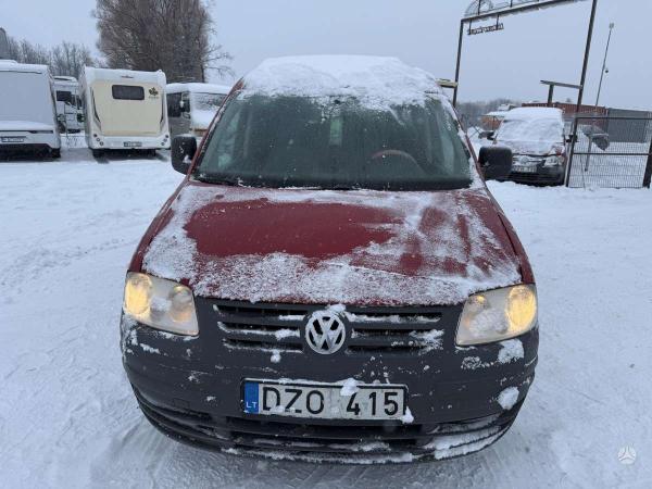 Red Volkswagen Caddy 2008 in Vilnius, with an engine capacity of 1.90 L and mileage of 710 thousand km for 1000 €, photo 2 on AUTOMOTO.COM.LV