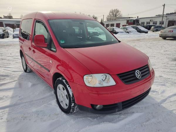 Sarkans Volkswagen Caddy 2008 Prienai, ar dzinēja tilpumu 1.60 L un nobraukumu 210 tūkst. km par 3100 €, foto 3 vietnē AUTOMOTO.COM.LV