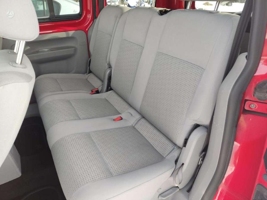 Red Volkswagen Caddy 2008 in Prienai, with an engine capacity of 1.60 L and mileage of 210 thousand km for 3100 €, photo 11 on AUTOMOTO.COM.LV