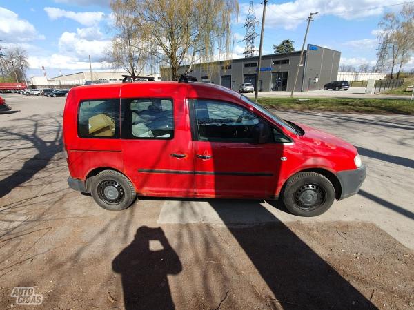 Red Volkswagen Caddy 2008 in Kaunas, with an engine capacity of 1.90 L and mileage of 391 thousand km for 3000 €, photo 4 on AUTOMOTO.COM.LV