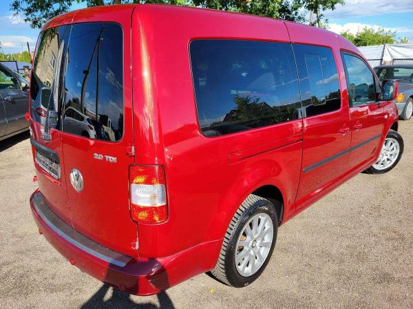 Sarkans Volkswagen Caddy 2008 Raseiniai, ar dzinēja tilpumu 2.00 L un nobraukumu 303 tūkst. km par 4750 €, foto 3 vietnē AUTOMOTO.COM.LV