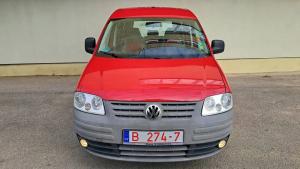 Red Volkswagen Caddy 2008 in Ogre, with an engine capacity of 1.90 L and mileage of 290 thousand km for 4750 €, photo 3 on AUTOMOTO.COM.LV