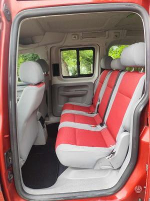 Sarkans Volkswagen Caddy 2008 Šauļi, ar dzinēja tilpumu 1.90 L un nobraukumu 263 tūkst. km par 5400 €, foto 9 vietnē AUTOMOTO.COM.LV