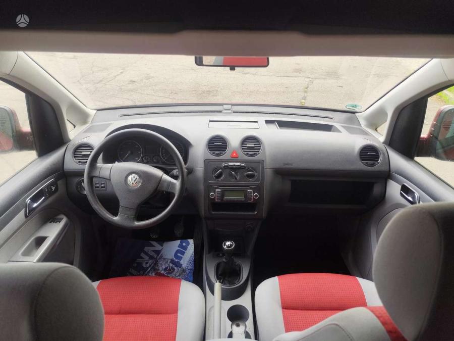 Sarkans Volkswagen Caddy 2008 Šauļi, ar dzinēja tilpumu 1.90 L un nobraukumu 263 tūkst. km par 5400 €, foto 12 vietnē AUTOMOTO.COM.LV