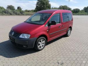 Sarkans Volkswagen Caddy 2008 Marijampole, ar dzinēja tilpumu 1.60 L un nobraukumu 296 tūkst. km par 2490 €, foto 9 vietnē AUTOMOTO.COM.LV