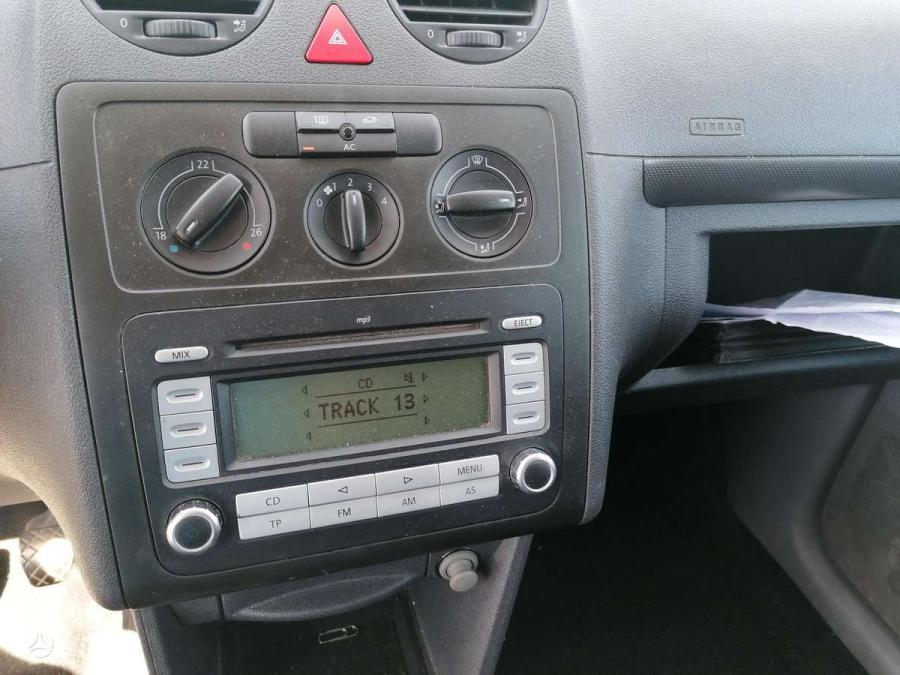 Sarkans Volkswagen Caddy 2008 Marijampole, ar dzinēja tilpumu 1.60 L un nobraukumu 296 tūkst. km par 2490 €, foto 11 vietnē AUTOMOTO.COM.LV