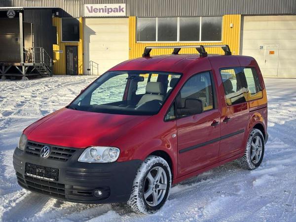 Red Volkswagen Caddy 2009 in Utena, with an engine capacity of 1.90 L and mileage of 187 thousand km for 4200 €, photo 1 on AUTOMOTO.COM.LV