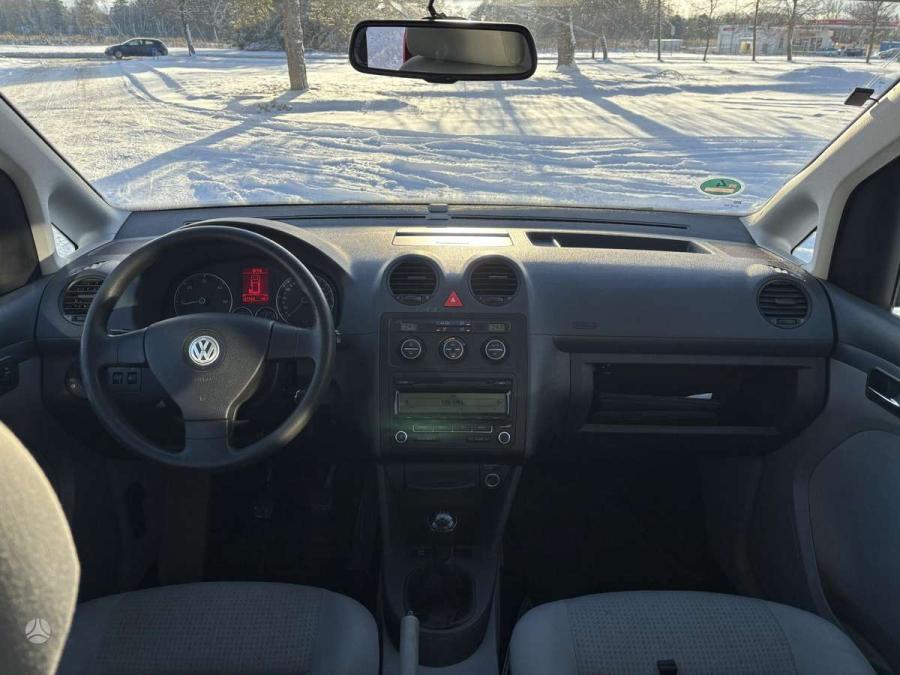 Sarkans Volkswagen Caddy 2009 Utena, ar dzinēja tilpumu 1.90 L un nobraukumu 187 tūkst. km par 4200 €, foto 12 vietnē AUTOMOTO.COM.LV