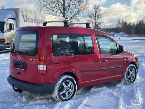 Red Volkswagen Caddy 2009 in Utena, with an engine capacity of 1.90 L and mileage of 187 thousand km for 4150 €, photo 5 on AUTOMOTO.COM.LV