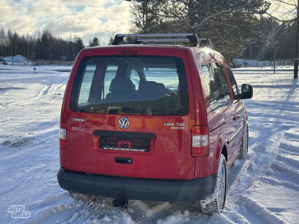 Red Volkswagen Caddy 2009 in Utena, with an engine capacity of 1.90 L and mileage of 187 thousand km for 4150 €, photo 6 on AUTOMOTO.COM.LV