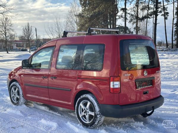 Red Volkswagen Caddy 2009 in Utena, with an engine capacity of 1.90 L and mileage of 187 thousand km for 4150 €, photo 7 on AUTOMOTO.COM.LV