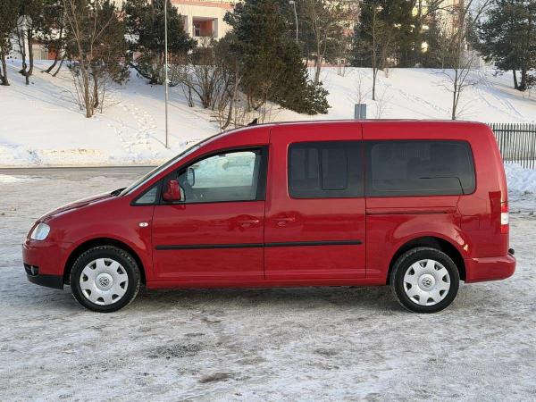 Sarkans Volkswagen Caddy 2009 Jonava, ar dzinēja tilpumu 2.00 L un nobraukumu 278 tūkst. km par 5750 €, foto 4 vietnē AUTOMOTO.COM.LV