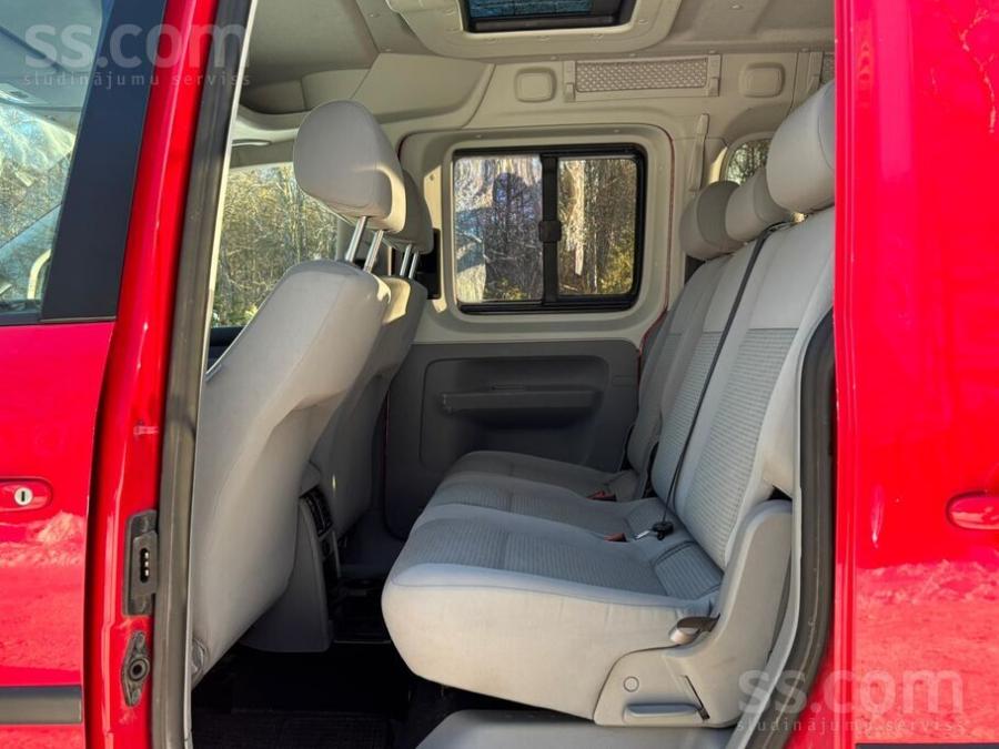 Sarkans Volkswagen Caddy 2009 Ventspils, ar dzinēja tilpumu 1.90 L un nobraukumu 301 tūkst. km par 5850 €, foto 5 vietnē AUTOMOTO.COM.LV