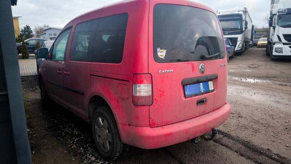 Sarkans Volkswagen Caddy 2009 Kauņa, ar dzinēja tilpumu 1.90 L un nobraukumu 384 tūkst. km par 700 €, foto 3 vietnē AUTOMOTO.COM.LV