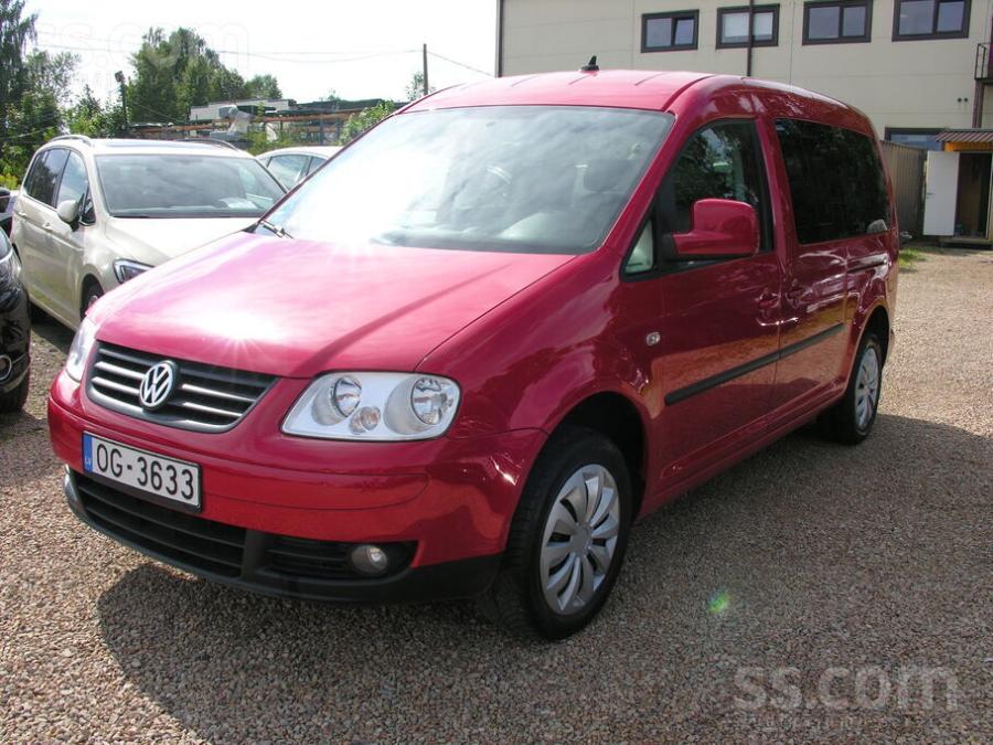 Red Volkswagen Caddy 2009 in Riga, with an engine capacity of 1.90 L and mileage of 225 thousand km for 6100 €, photo 1 on AUTOMOTO.COM.LV