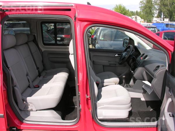Sarkans Volkswagen Caddy 2009 Rīga, ar dzinēja tilpumu 1.90 L un nobraukumu 225 tūkst. km par 6100 €, foto 6 vietnē AUTOMOTO.COM.LV