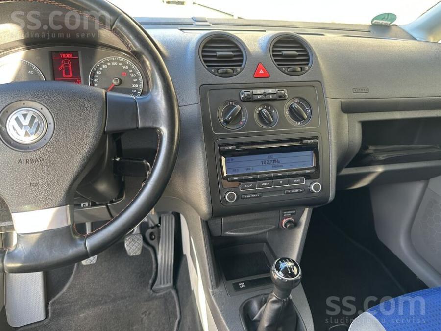 Sarkans Volkswagen Caddy 2009 Tukums, ar dzinēja tilpumu 1.90 L un nobraukumu 241 tūkst. km par 4990 €, foto 23 vietnē AUTOMOTO.COM.LV