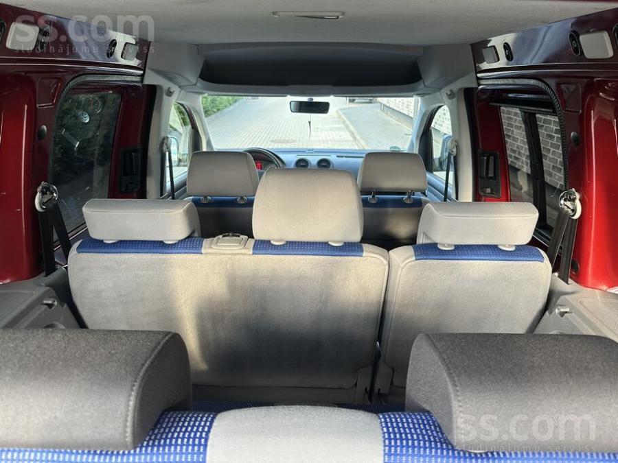 Sarkans Volkswagen Caddy 2009 Tukums, ar dzinēja tilpumu 1.90 L un nobraukumu 241 tūkst. km par 4990 €, foto 28 vietnē AUTOMOTO.COM.LV