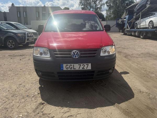 Sarkans Volkswagen Caddy 2009 Kauņa, ar dzinēja tilpumu 2.00 L un nobraukumu 169 tūkst. km par 2200 €, foto 2 vietnē AUTOMOTO.COM.LV
