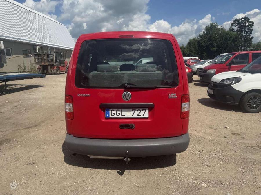 Sarkans Volkswagen Caddy 2009 Kauņa, ar dzinēja tilpumu 2.00 L un nobraukumu 169 tūkst. km par 2200 €, foto 6 vietnē AUTOMOTO.COM.LV