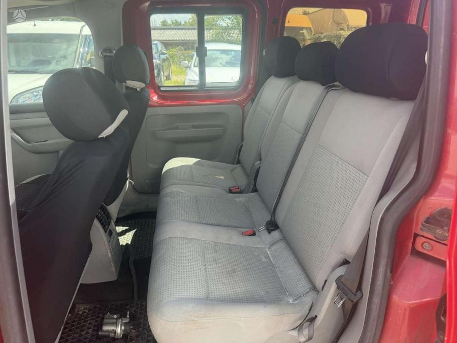 Sarkans Volkswagen Caddy 2009 Kauņa, ar dzinēja tilpumu 2.00 L un nobraukumu 169 tūkst. km par 2200 €, foto 10 vietnē AUTOMOTO.COM.LV